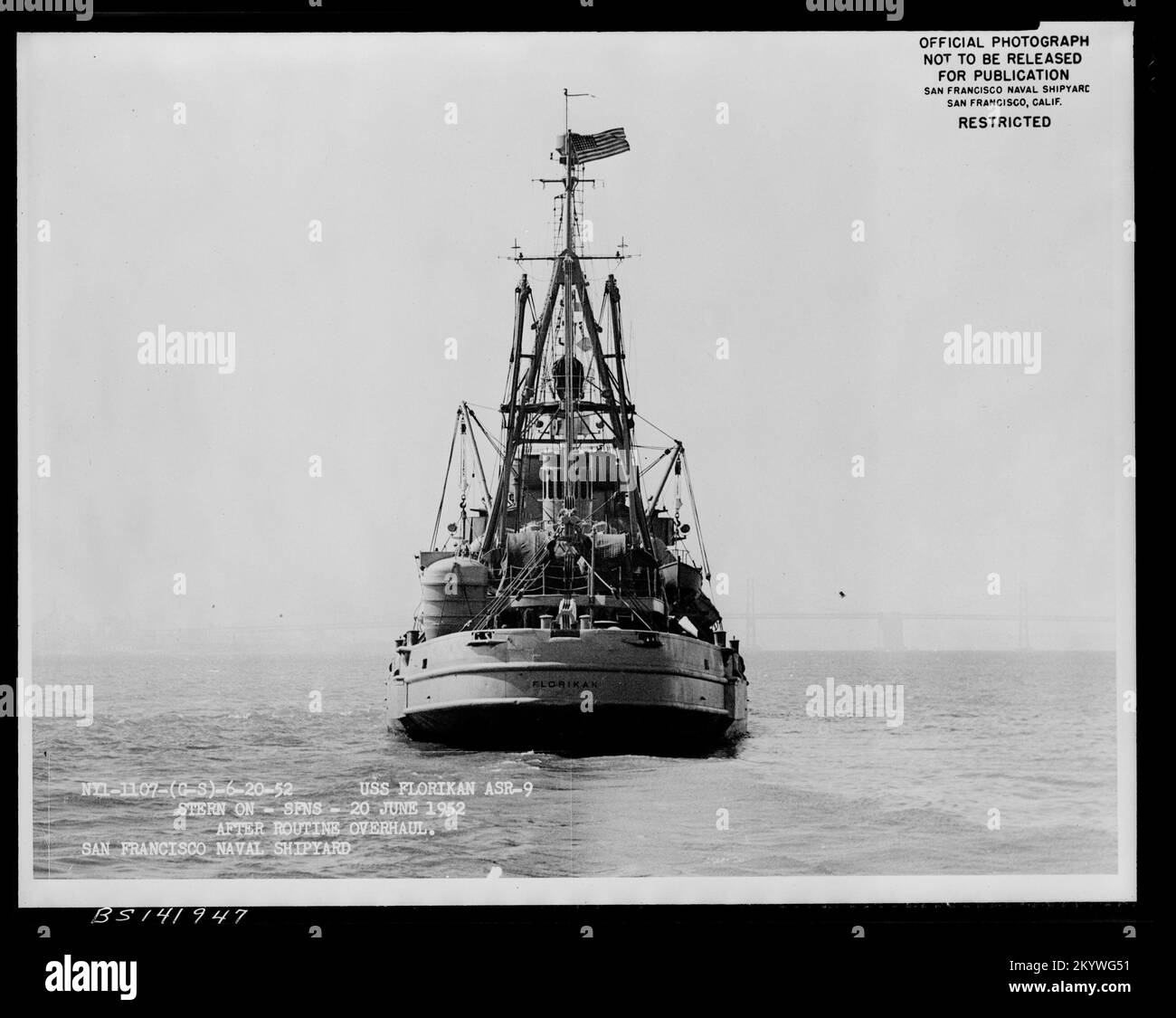 ASR-9 Florikan , Ships, Naval Vessels, Boats, Naval History, Navy Stock ...