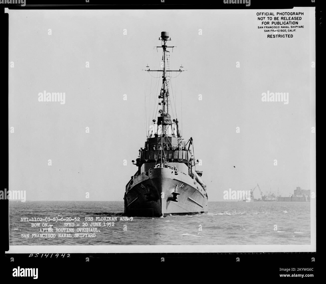 ASR-9 Florikan , Ships, Naval Vessels, Boats, Naval History, Navy Stock ...