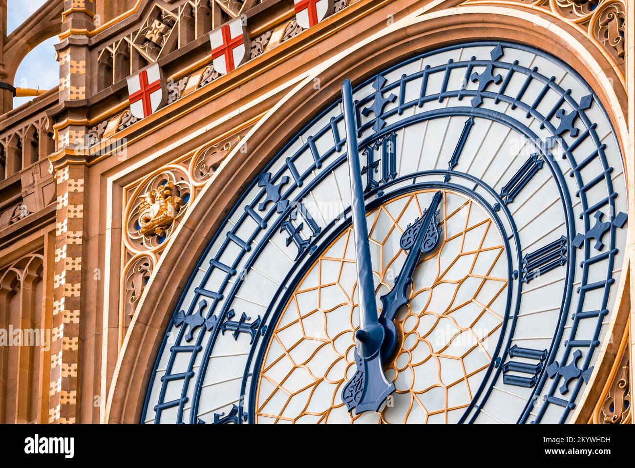 Close up view of the Big Ben clock tower and Westminster in London ...
