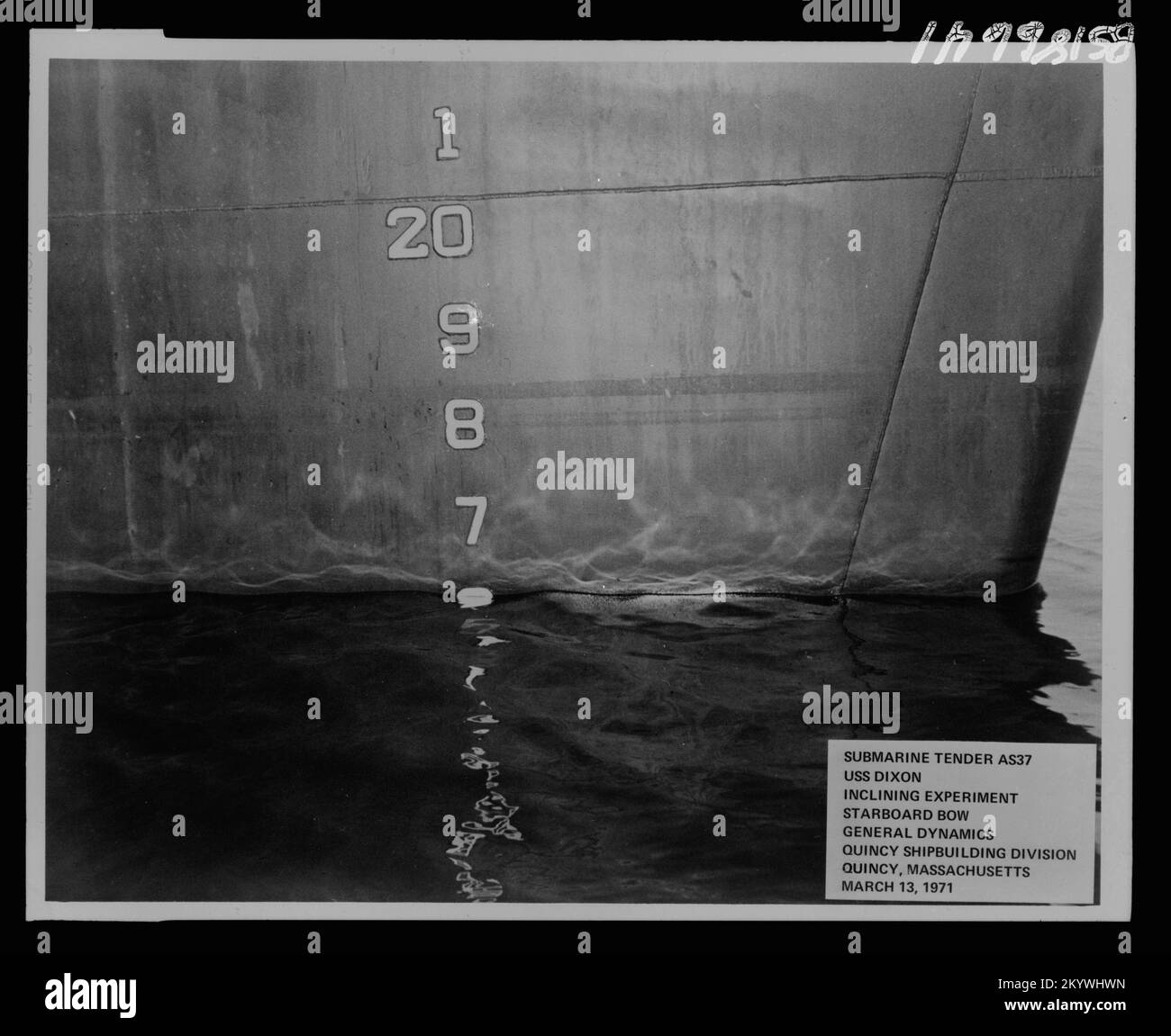 AS-37 Submarine Tender [19-NN-AS-37 Submarine Tender-186641] , Ships ...