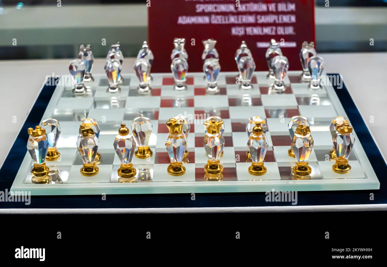 Glass Czech chess set. Chess sets from Czech Republic. Chess pieces ...
