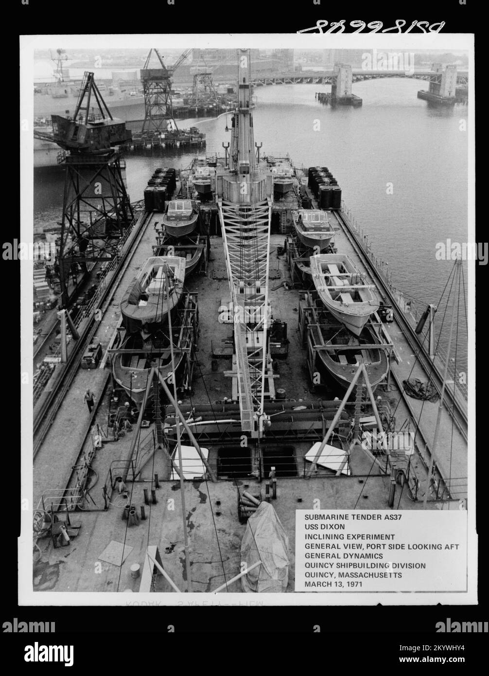 AS-37 Submarine Tender [19-NN-AS-37 Submarine Tender-186648] , Ships ...