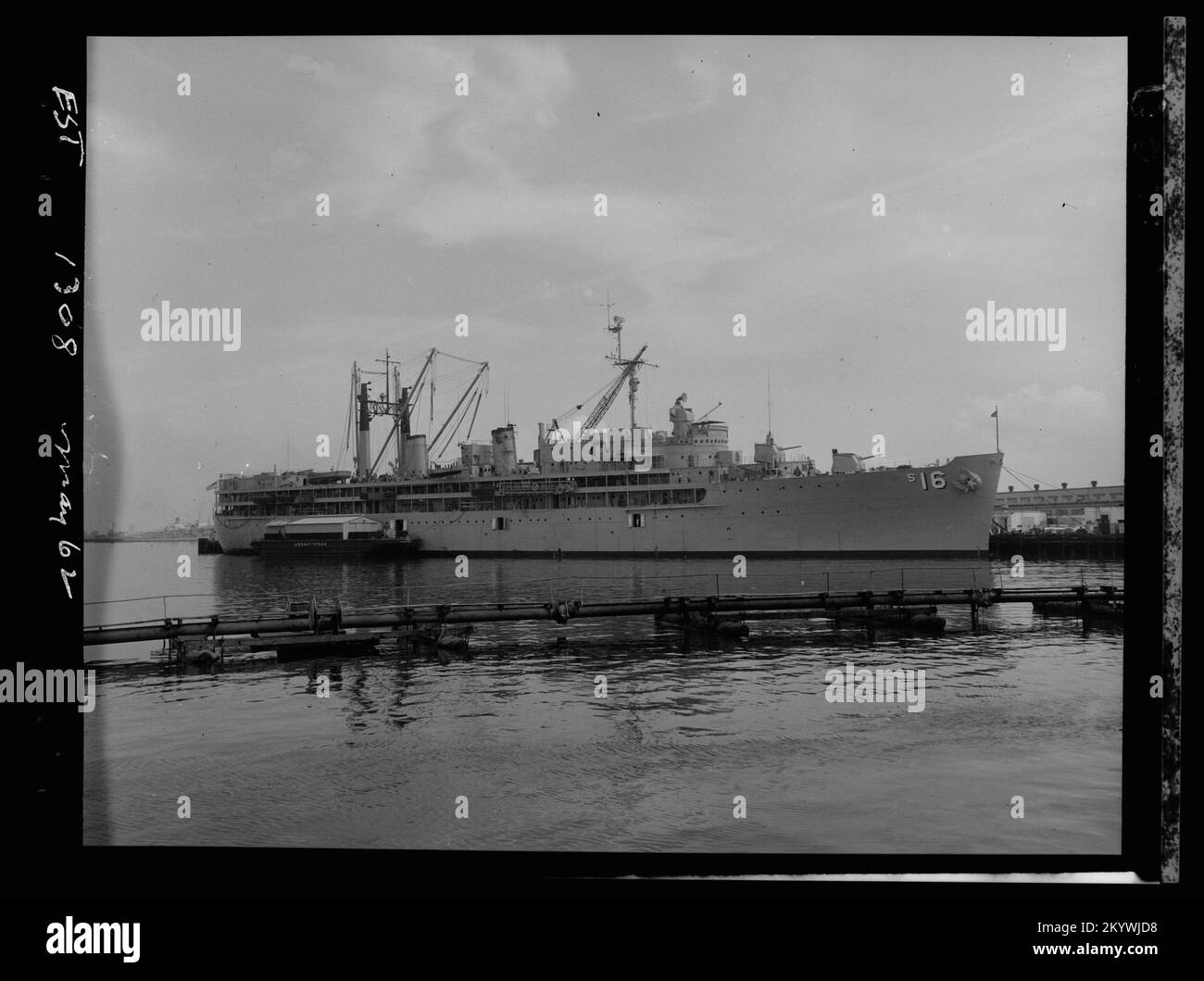 AS-16 Howard W. Gilmore [19-NN-AS-16 Howard W. Gilmore-164383] , Ships ...