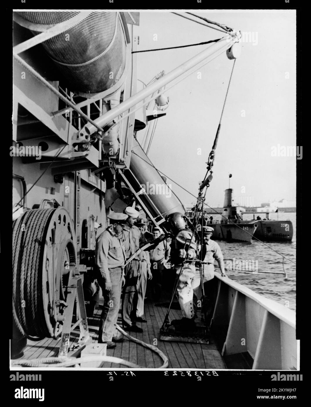 AS-12 Sperry , Ships, Naval Vessels, Boats, Naval History, Navy Stock ...