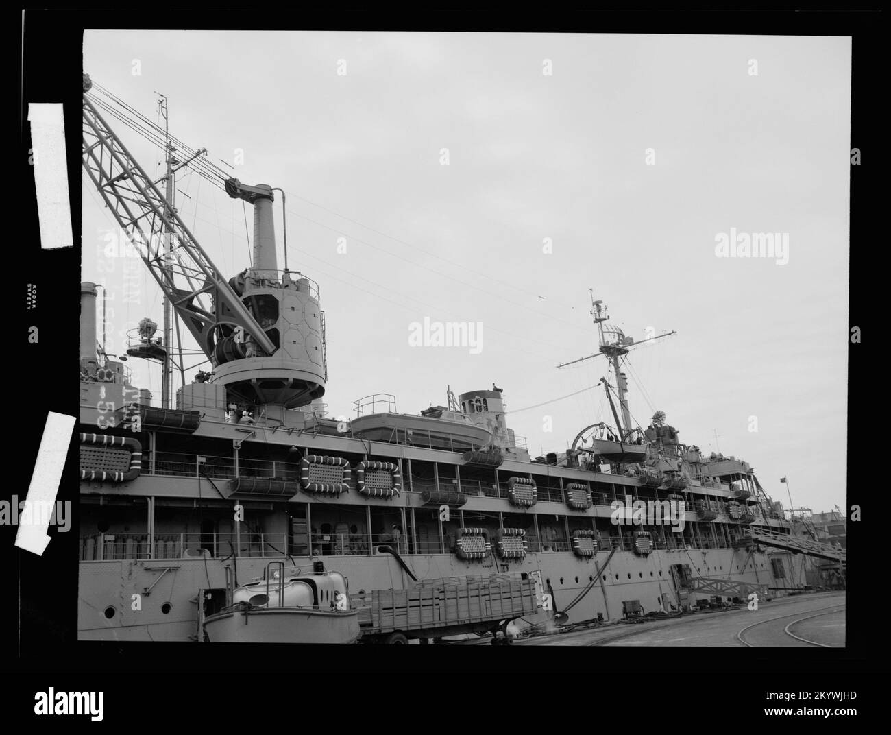 AS-15 Bushnell , Ships, Naval Vessels, Boats, Naval History, Navy Stock ...