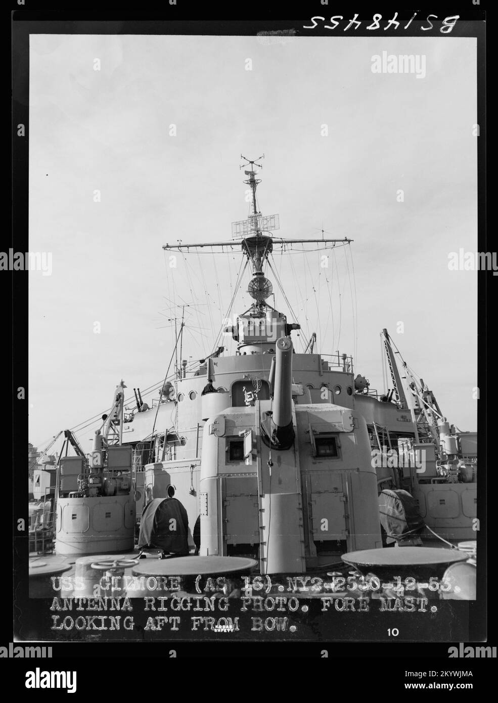 AS-16 Howard W. Gilmore [19-NN-AS-16 Howard W. Gilmore-148455] , Ships ...