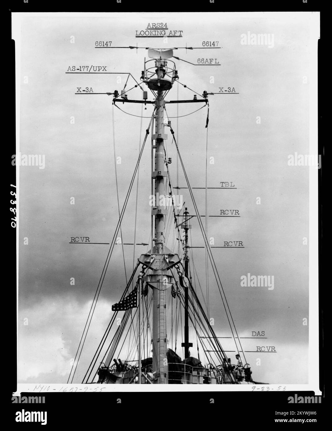 ARS-24 Grasp , Ships, Naval Vessels, Boats, Naval History, Navy Stock ...