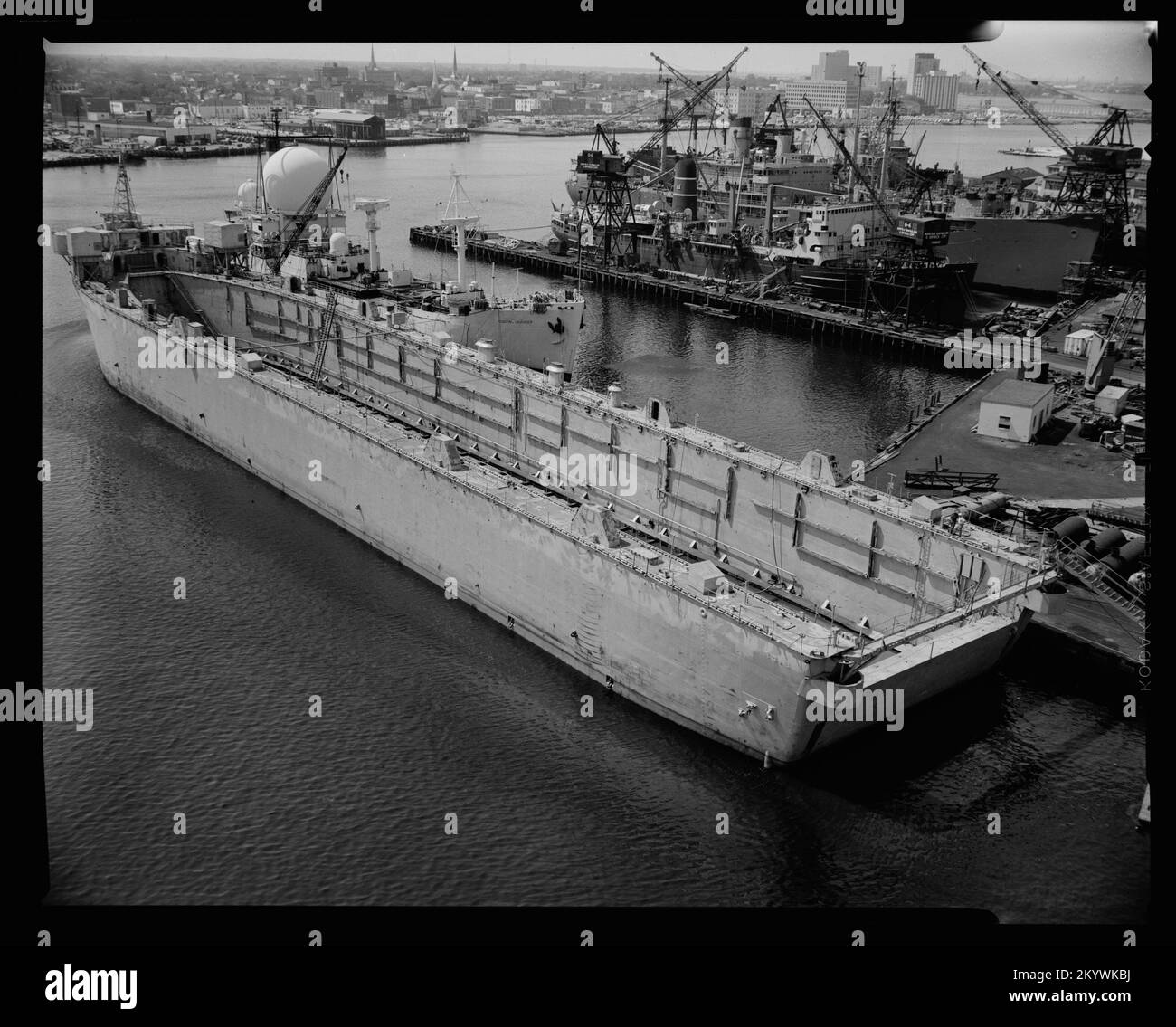 ARD-18 , Ships, Naval Vessels, Boats, Naval History, Navy Stock Photo ...