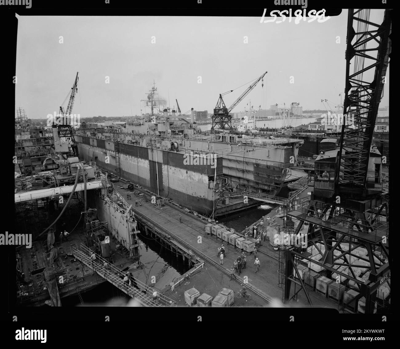 ARD-18 , Ships, Naval Vessels, Boats, Naval History, Navy Stock Photo ...