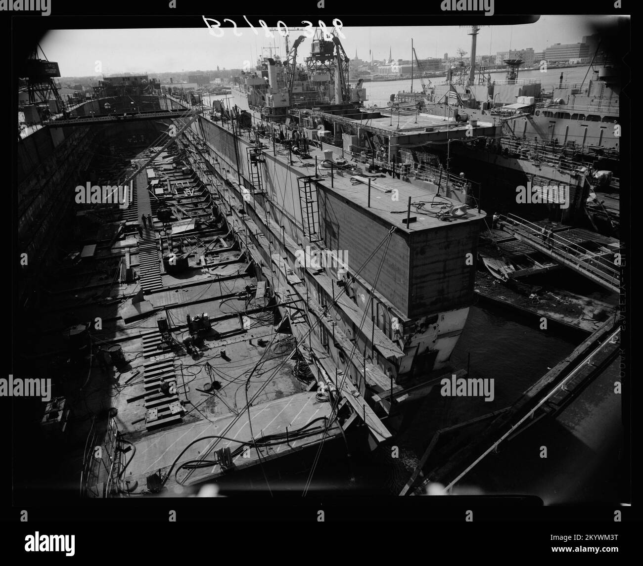 ARD-18 , Ships, Naval Vessels, Boats, Naval History, Navy Stock Photo ...