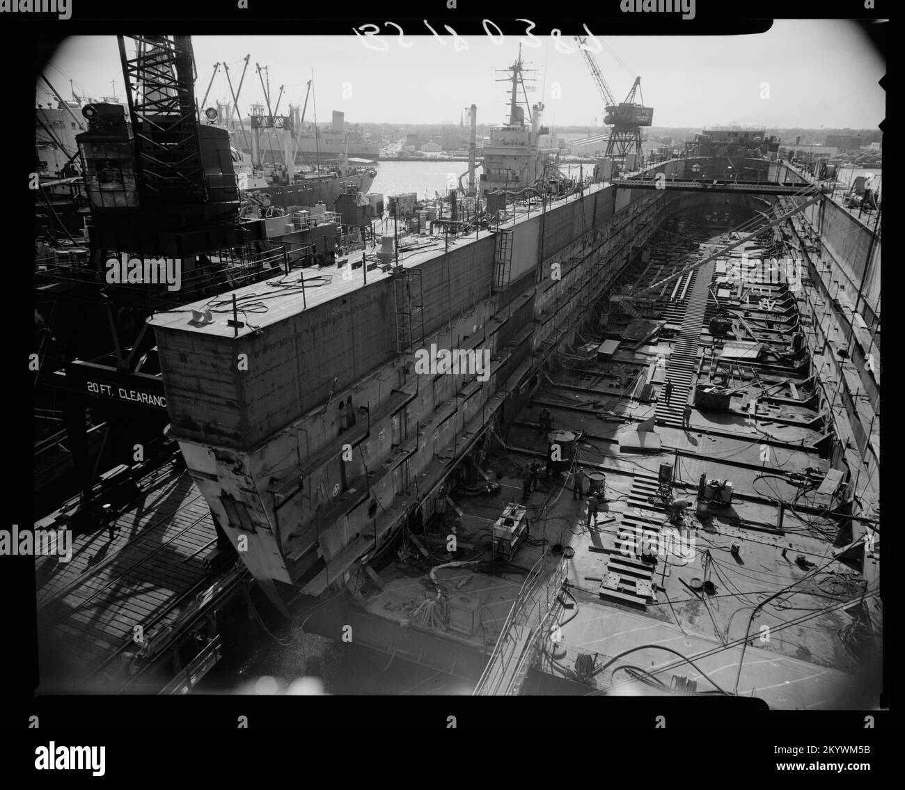 ARD-18 , Ships, Naval Vessels, Boats, Naval History, Navy Stock Photo ...