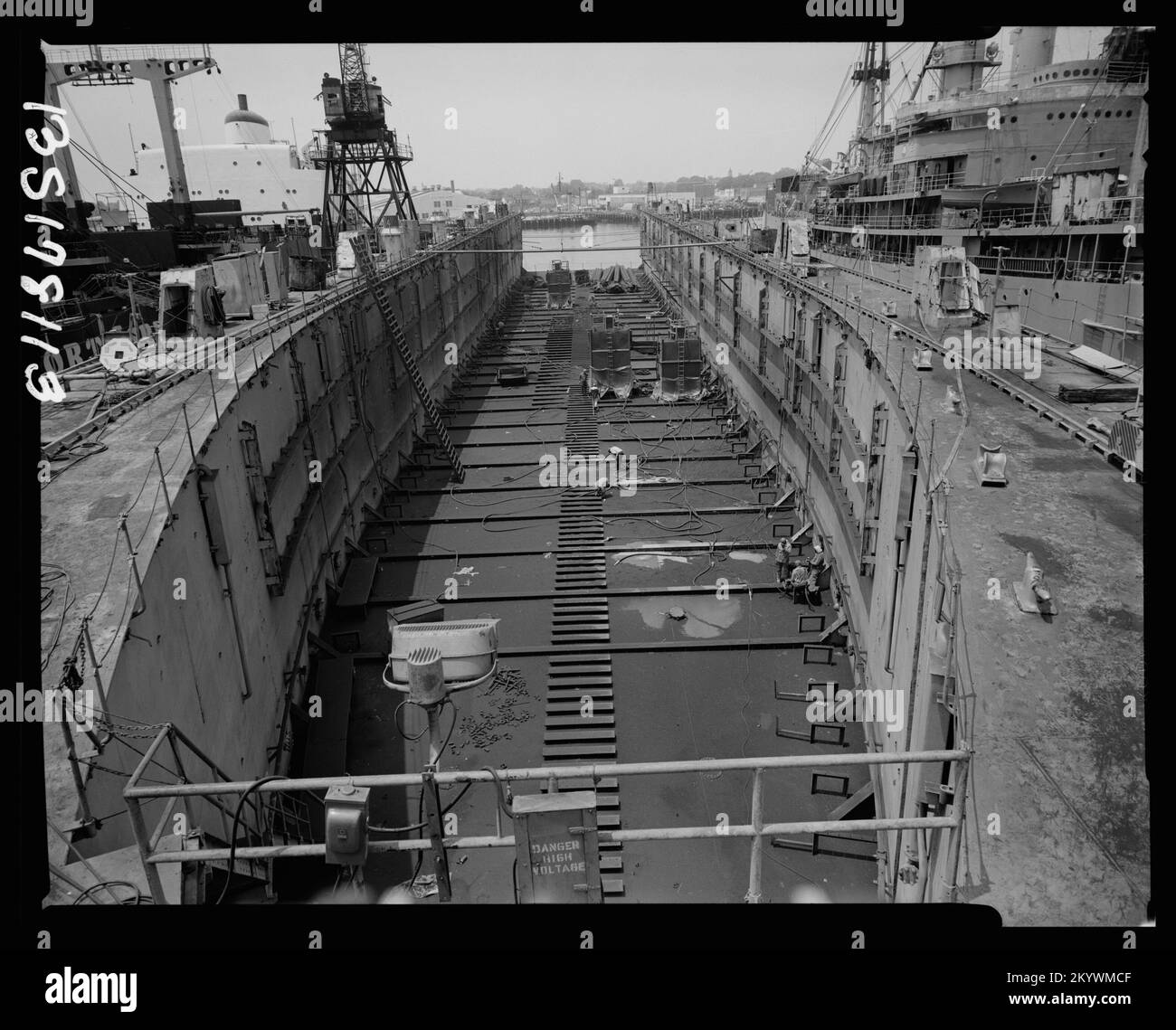 ARD-18 , Ships, Naval Vessels, Boats, Naval History, Navy Stock Photo ...