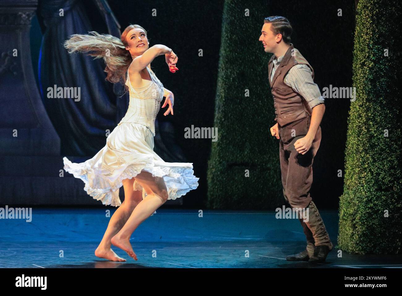 Matthew bournes sleeping beauty photocall hi-res stock photography and ...