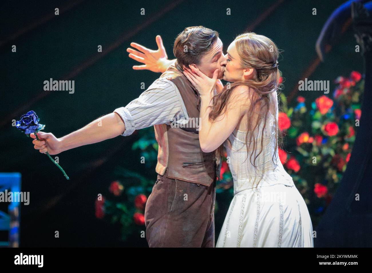 London, UK. 02nd Dec, 2022. Act 2 scene with Katrina Lyndon as Aurora and Stephen Murray as Leo ...