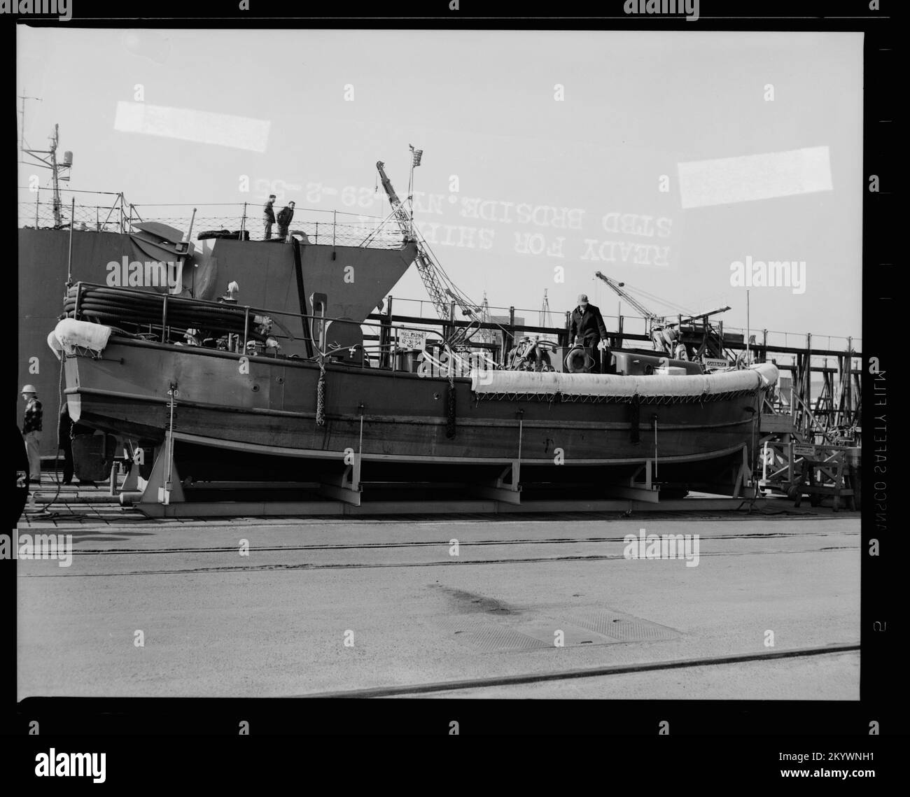 42' Aircraft Refueling Boat [19-NN-42' Aircraft Refueling Boat-149447 ...