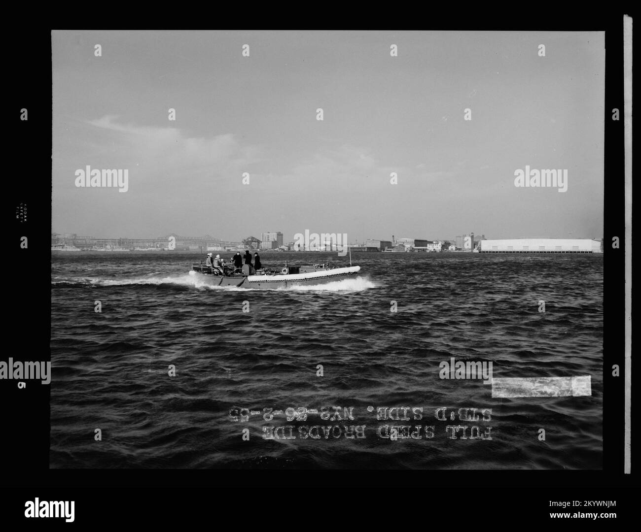 42' Aircraft Refueling Boat [19-NN-42' Aircraft Refueling Boat-149454 ...