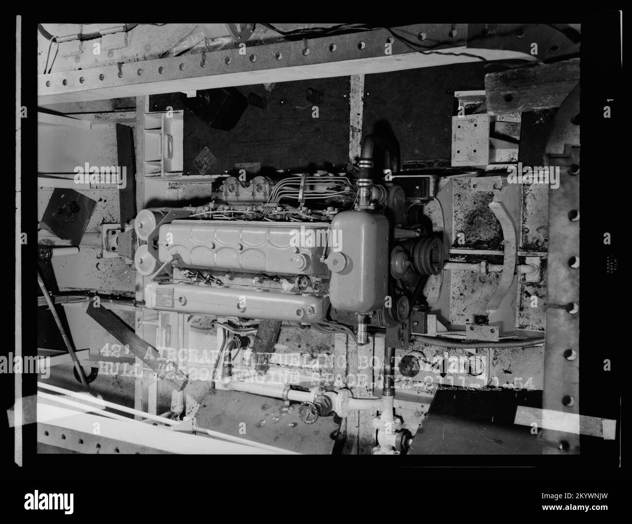 42' Aircraft Refueling Boat [19-NN-42' Aircraft Refueling Boat-149460 ...