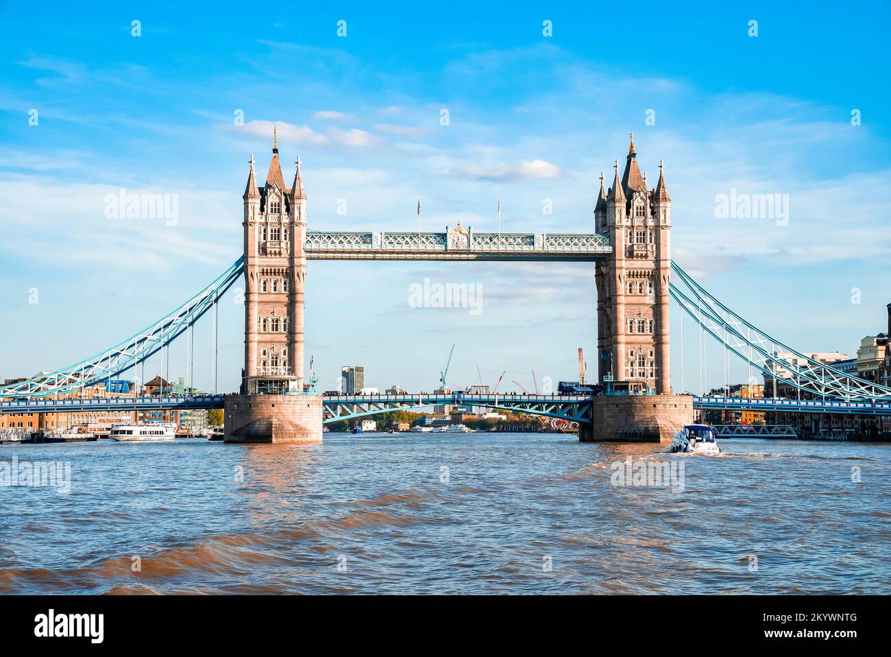 Iconic Tower Bridge connecting Londong with Southwark on the Thames ...