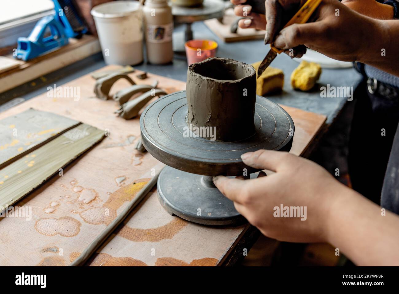Diy pottery wheel hi-res stock photography and images - Alamy