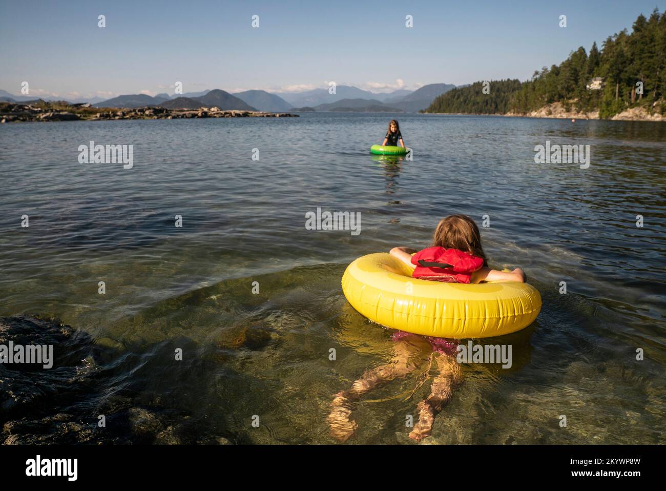 Innertubes hi-res stock photography and images - Alamy