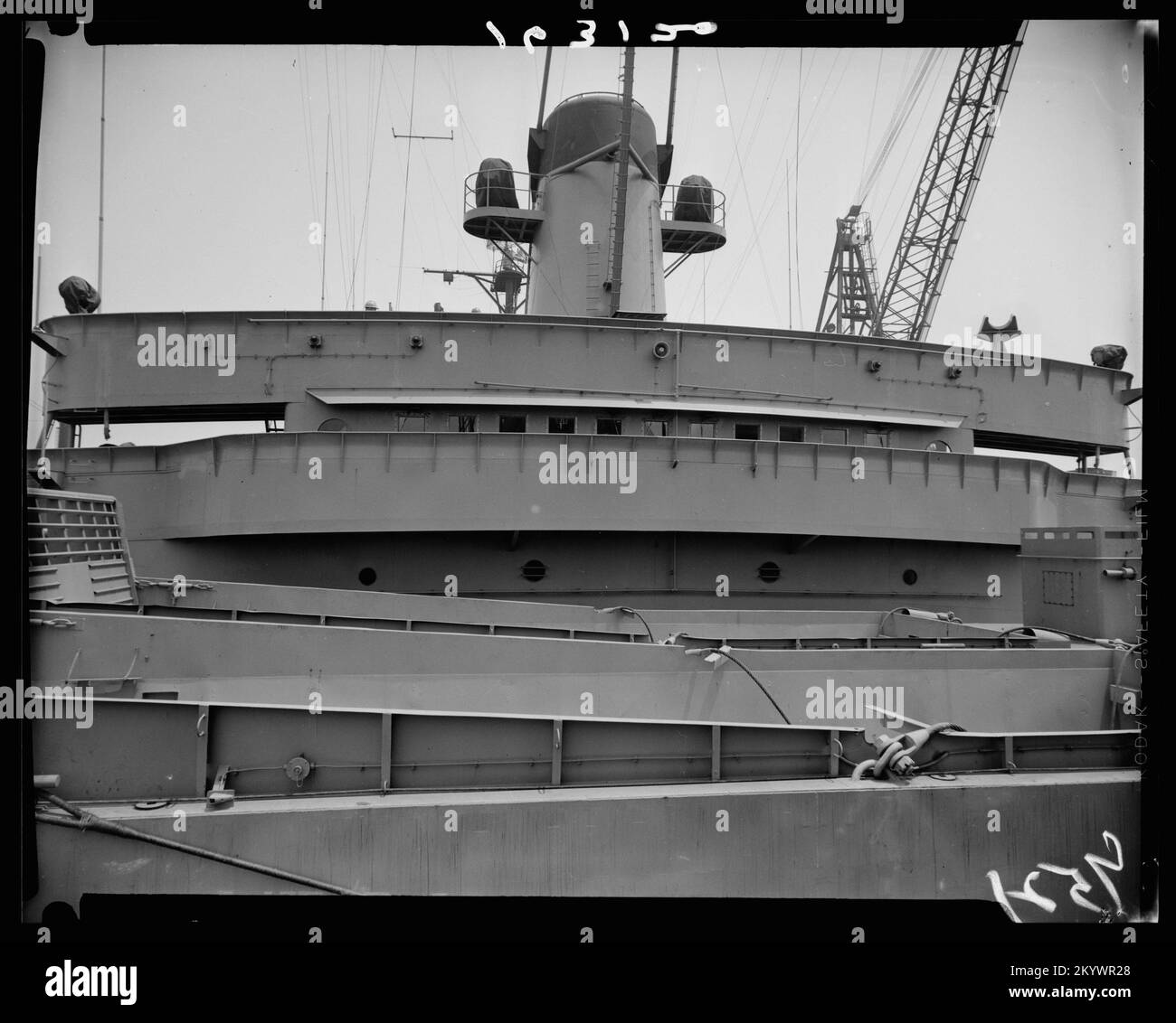 APA-249 Francis Marion [19-NN-APA-249 Francis Marion-163120] , Ships ...