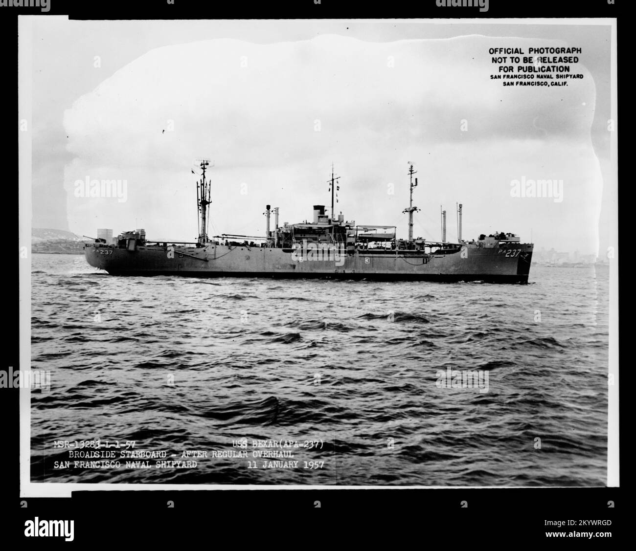 APA-237 Bexar , Ships, Naval Vessels, Boats, Naval History, Navy Stock ...