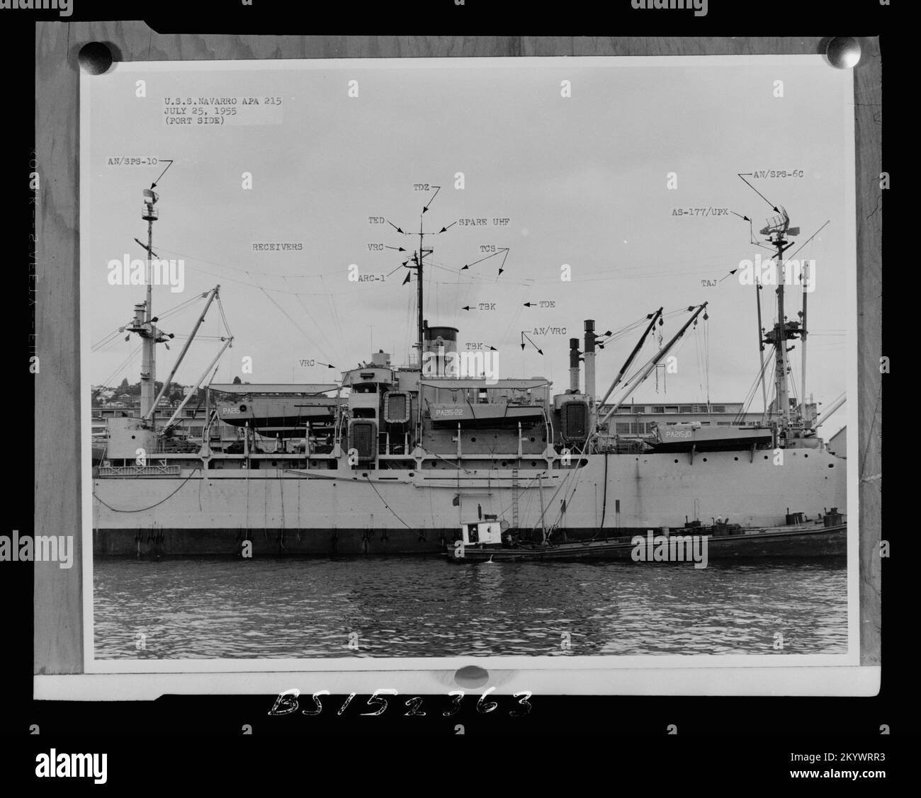 APA-215 Navarro , Ships, Naval Vessels, Boats, Naval History, Navy ...