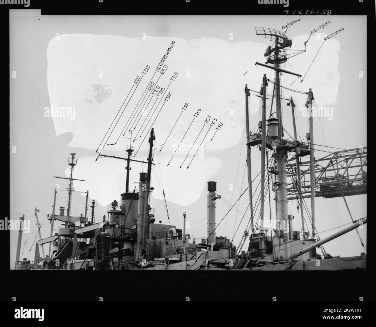 APA-196 Logan , Ships, Naval Vessels, Boats, Naval History, Navy Stock ...
