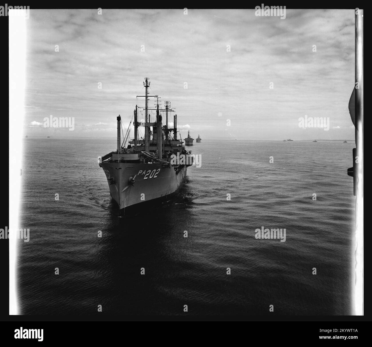 APA-202 Menifee [19-NN-APA-202 Menifee-APA-202-264-1] , Ships, Naval ...