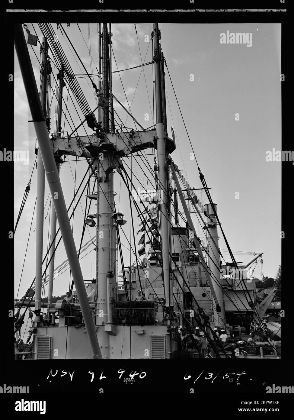 APA-188 Olmsted , Ships, Naval Vessels, Boats, Naval History, Navy ...