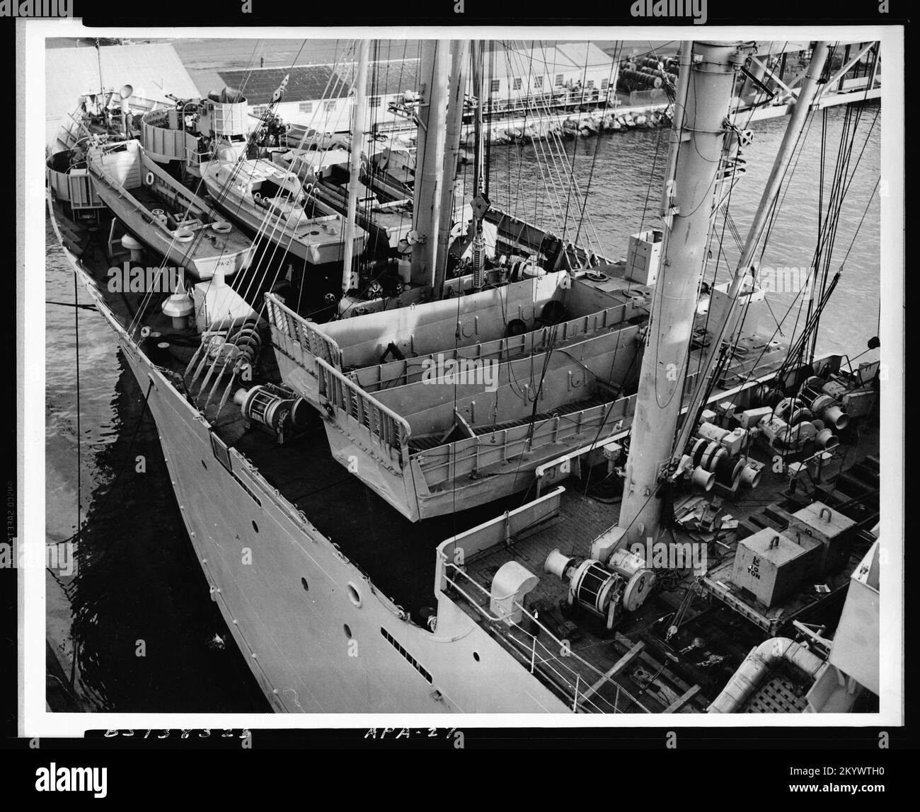 APA-27 George Clymer [19-NN-APA-27 George Clymer-138325] , Ships, Naval ...