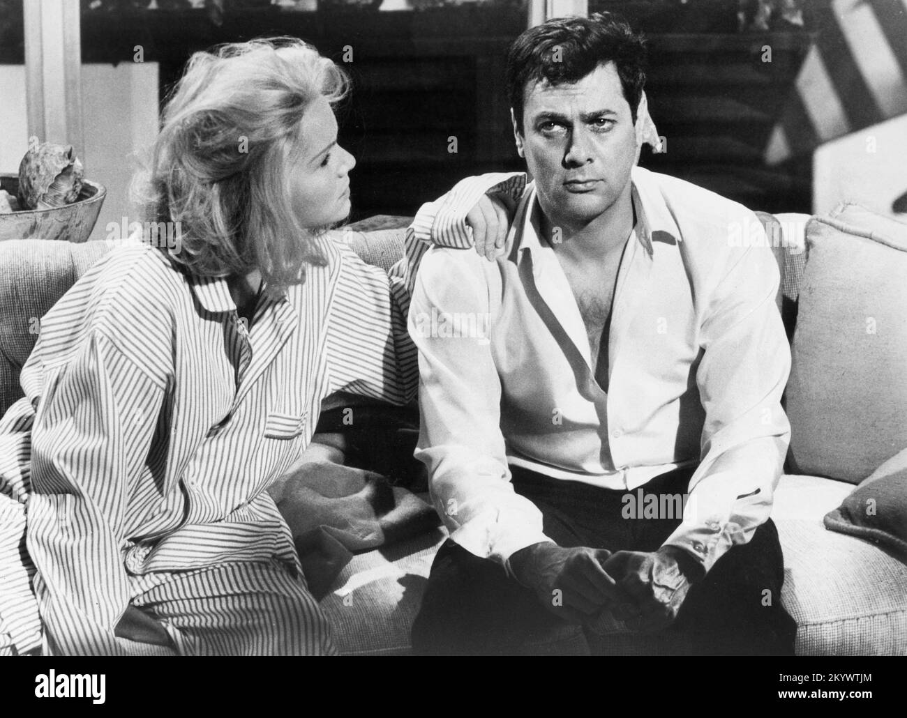 Debbie Reynolds, Tony Curtis, on-set of the Film, "Goodbye, Charlie ...