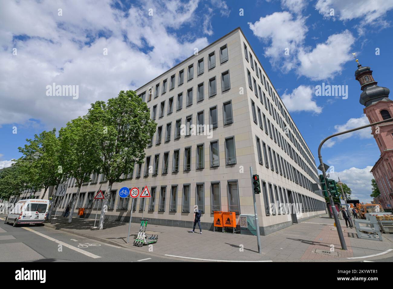 Abgeordnetenhaus landtag rheinland pfalz hi-res stock photography and ...