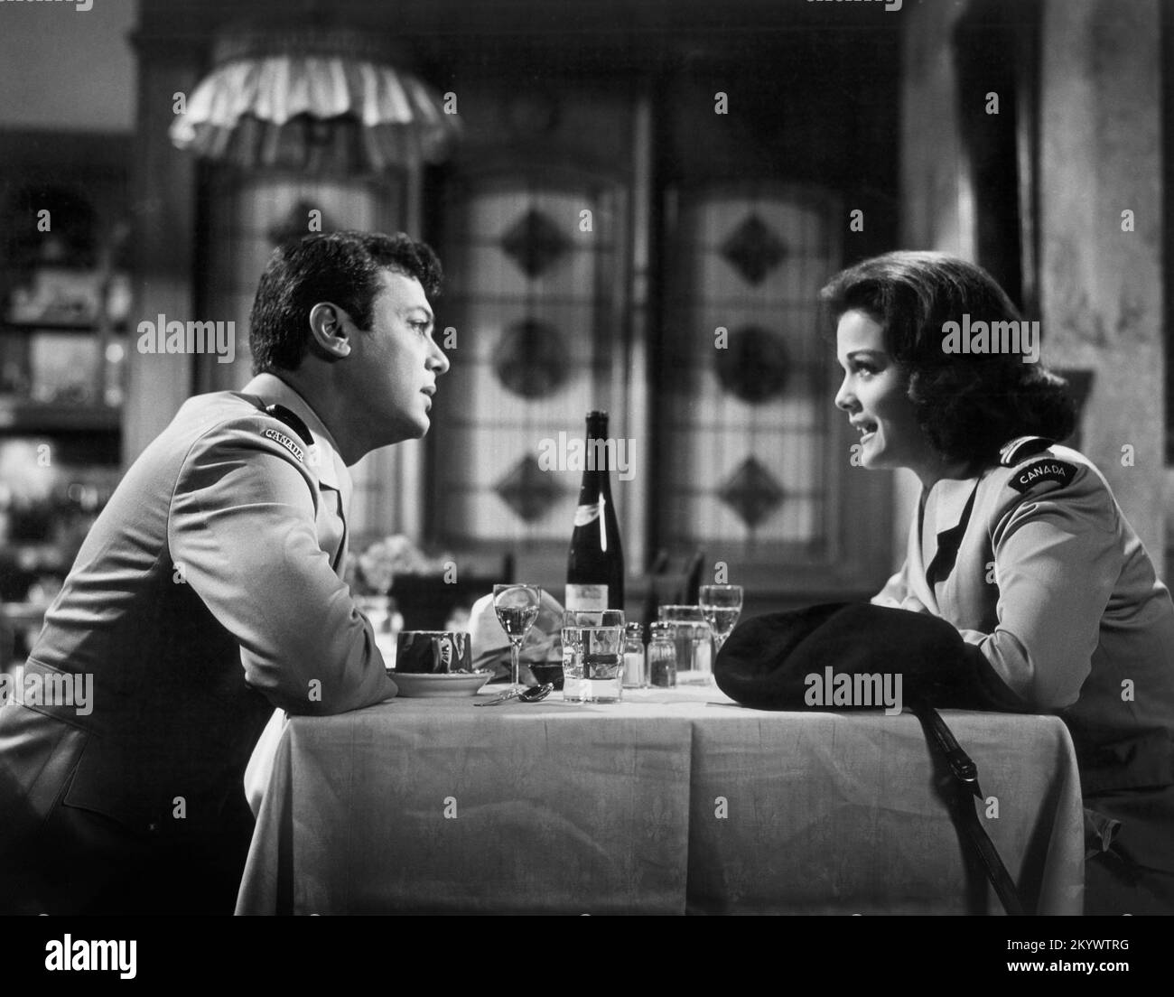 Tony Curtis, Joan Blackman, on-set of the Film, "The Great Impostor ...