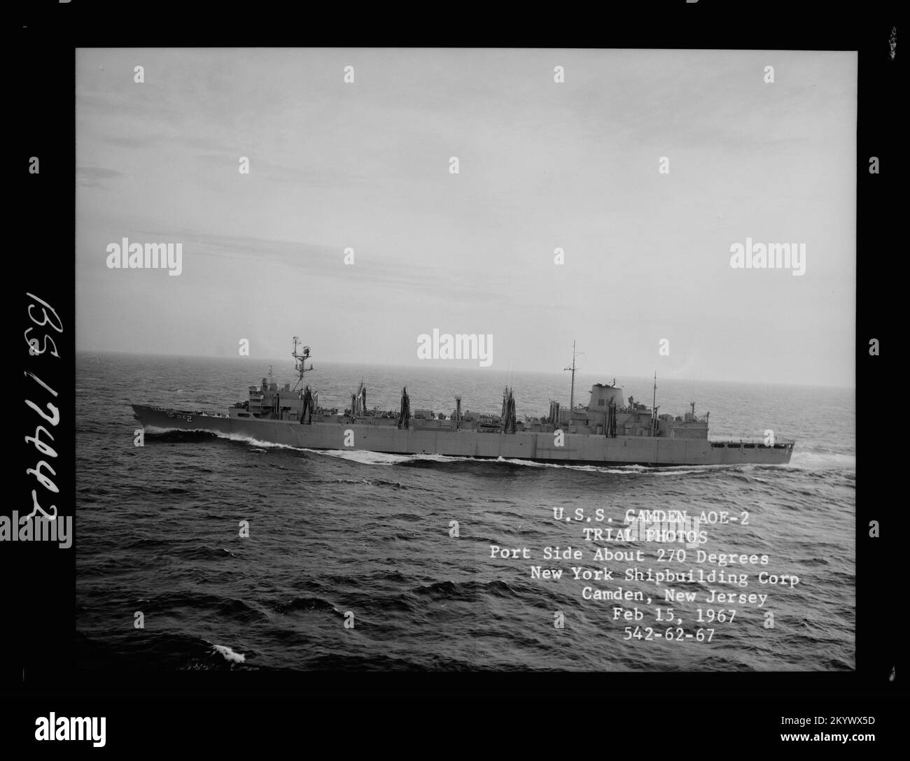 Uss camden aoe 2 hi-res stock photography and images - Alamy