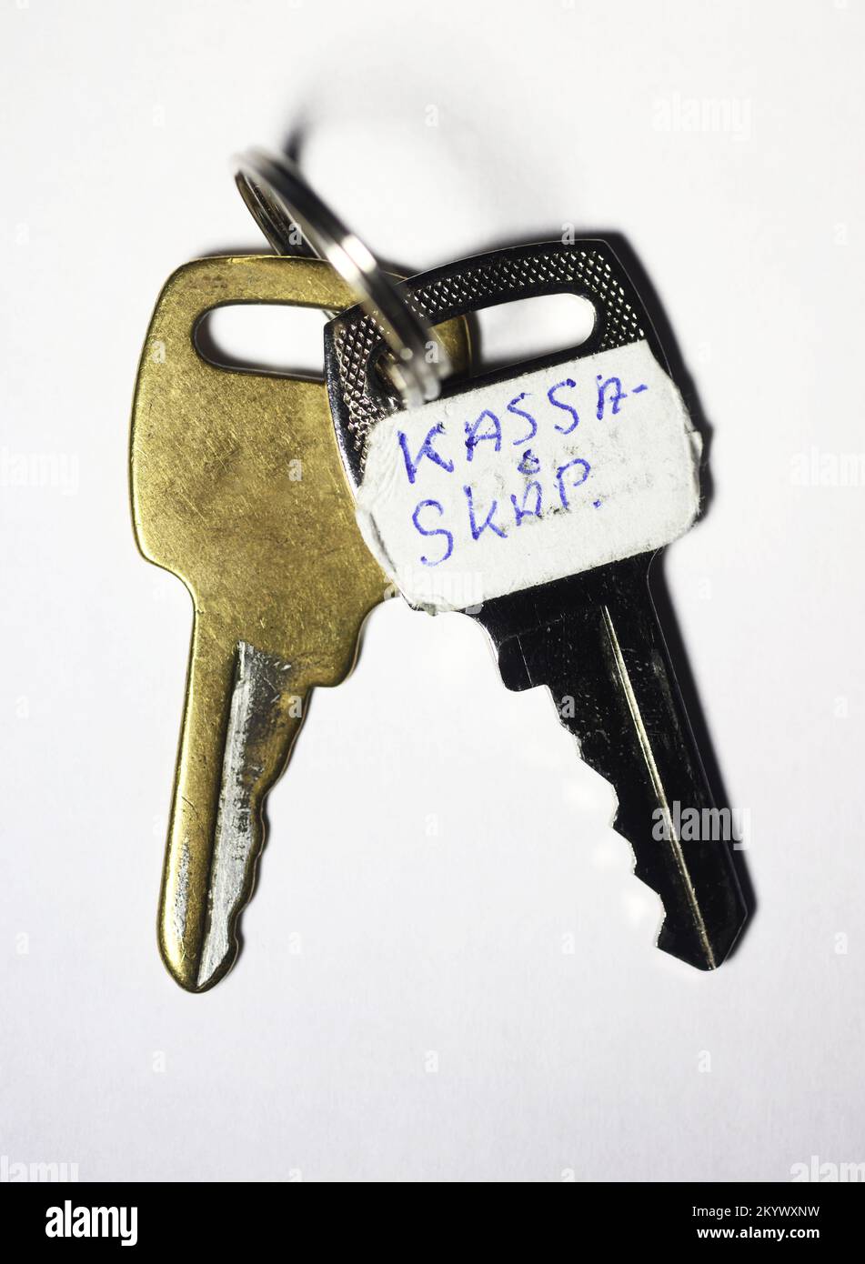 Safe deposit box keys hi-res stock photography and images - Alamy
