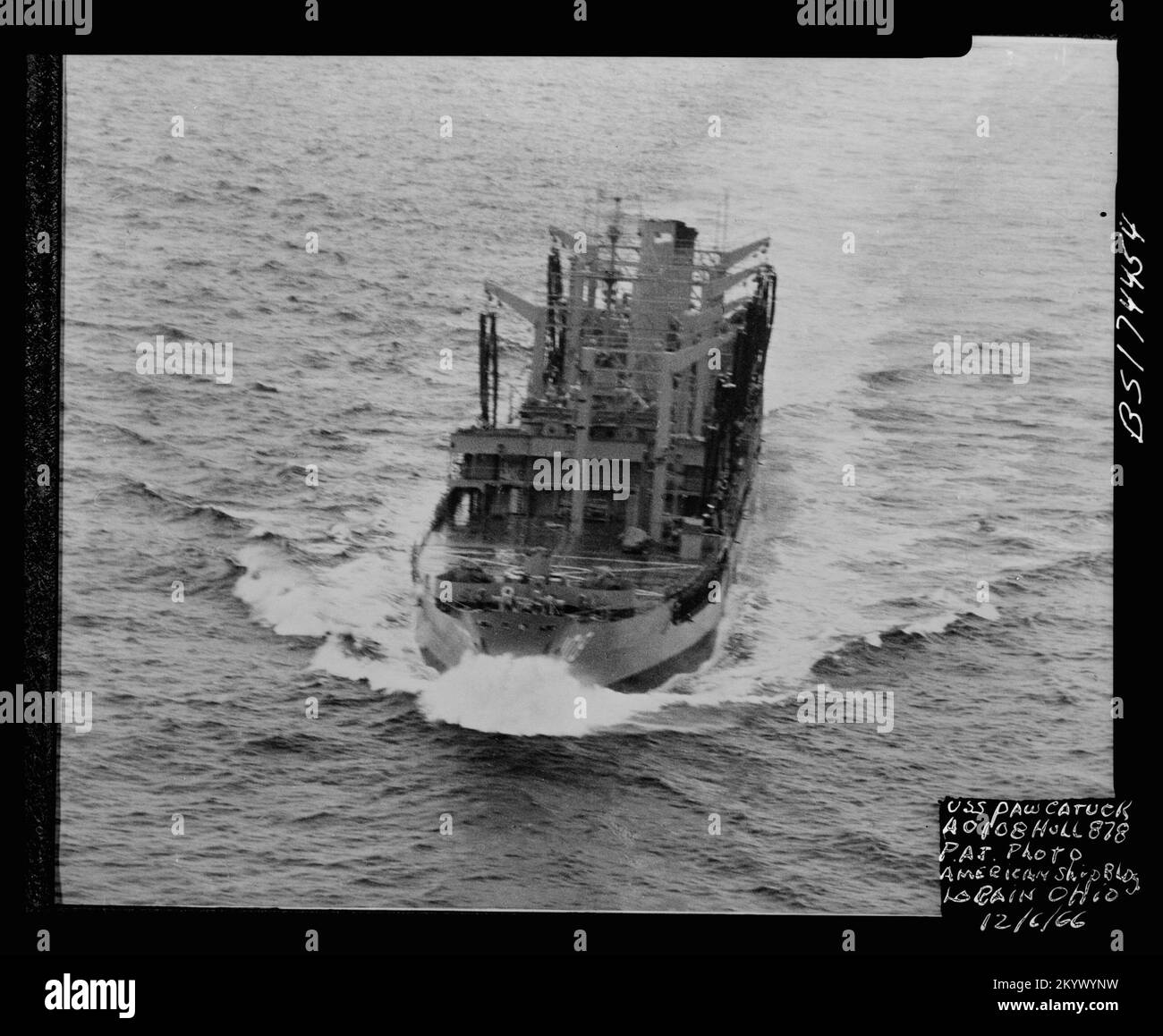 AO-108 Pawcatuck , Ships, Naval Vessels, Boats, Naval History, Navy ...