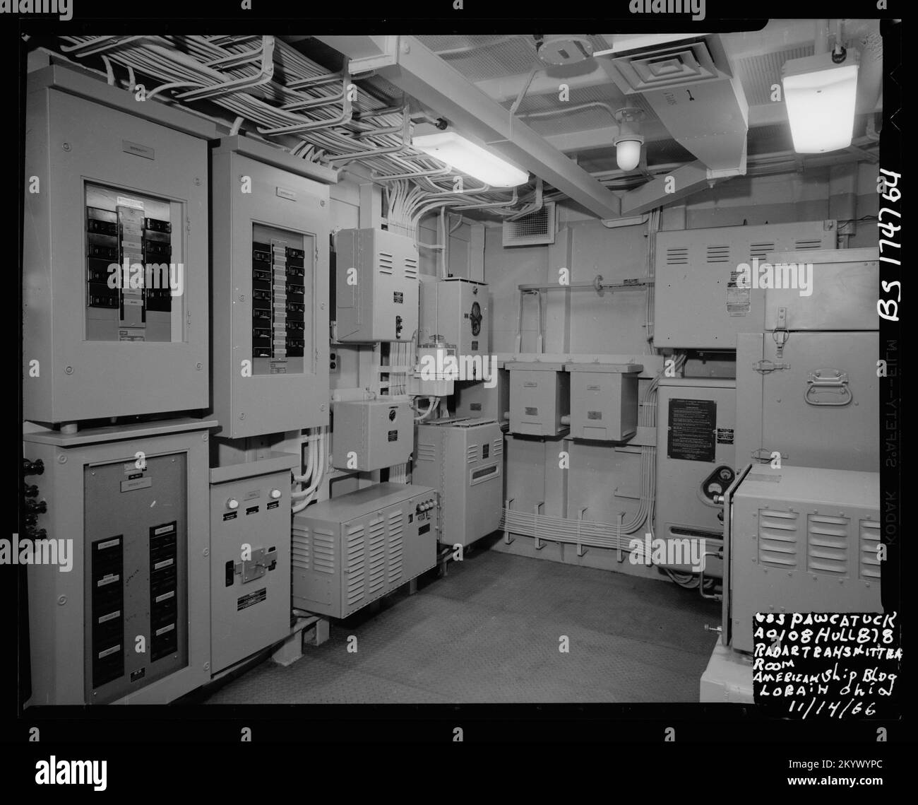 AO-108 Pawcatuck , Ships, Naval Vessels, Boats, Naval History, Navy ...