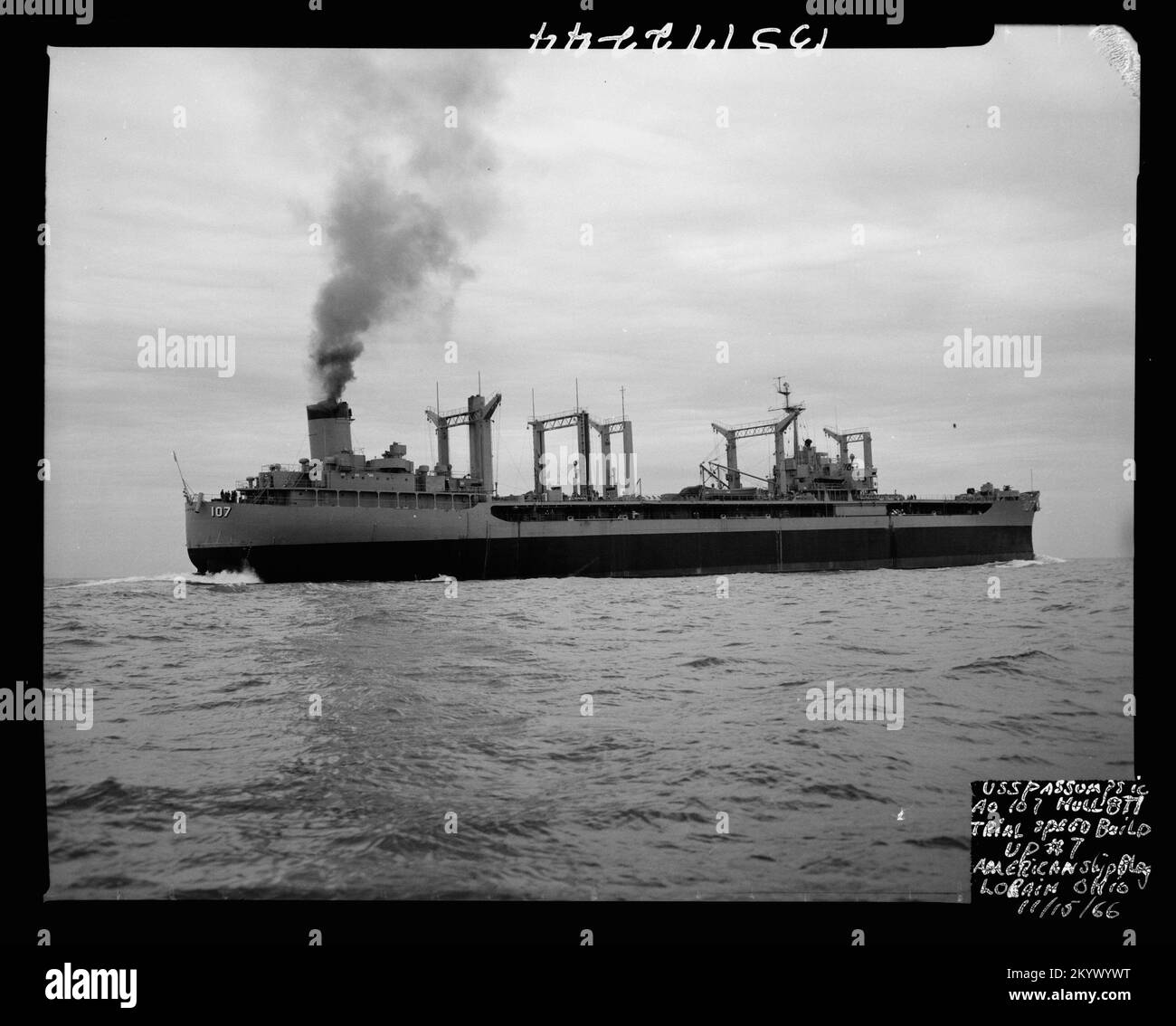 AO-107 Pussumpsic , Ships, Naval Vessels, Boats, Naval History, Navy ...
