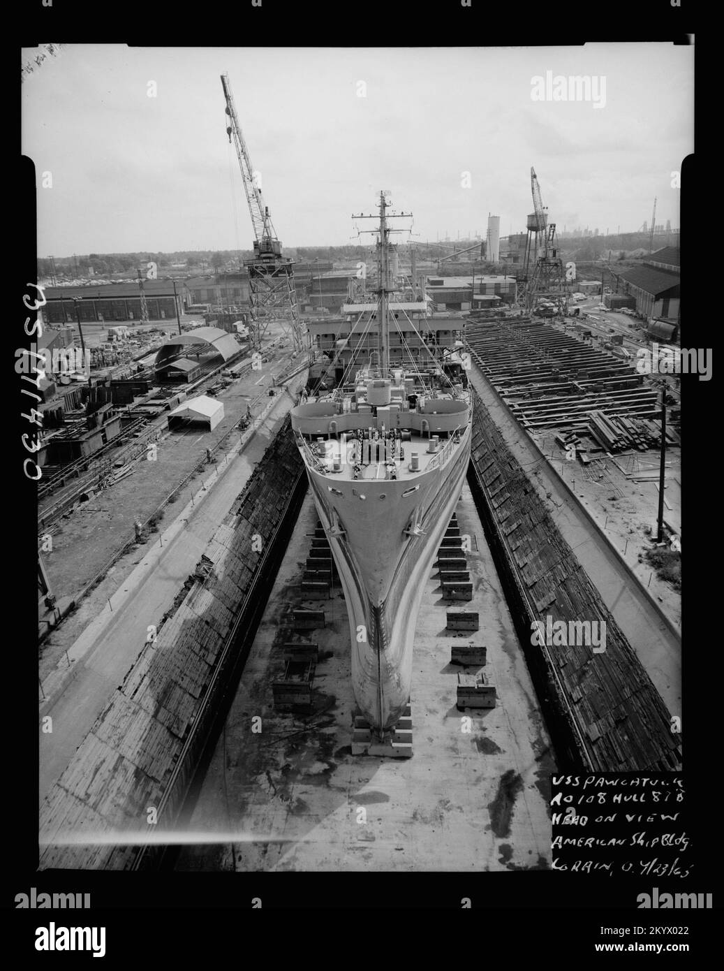 AO-108 Pawcatuck , Ships, Naval Vessels, Boats, Naval History, Navy ...
