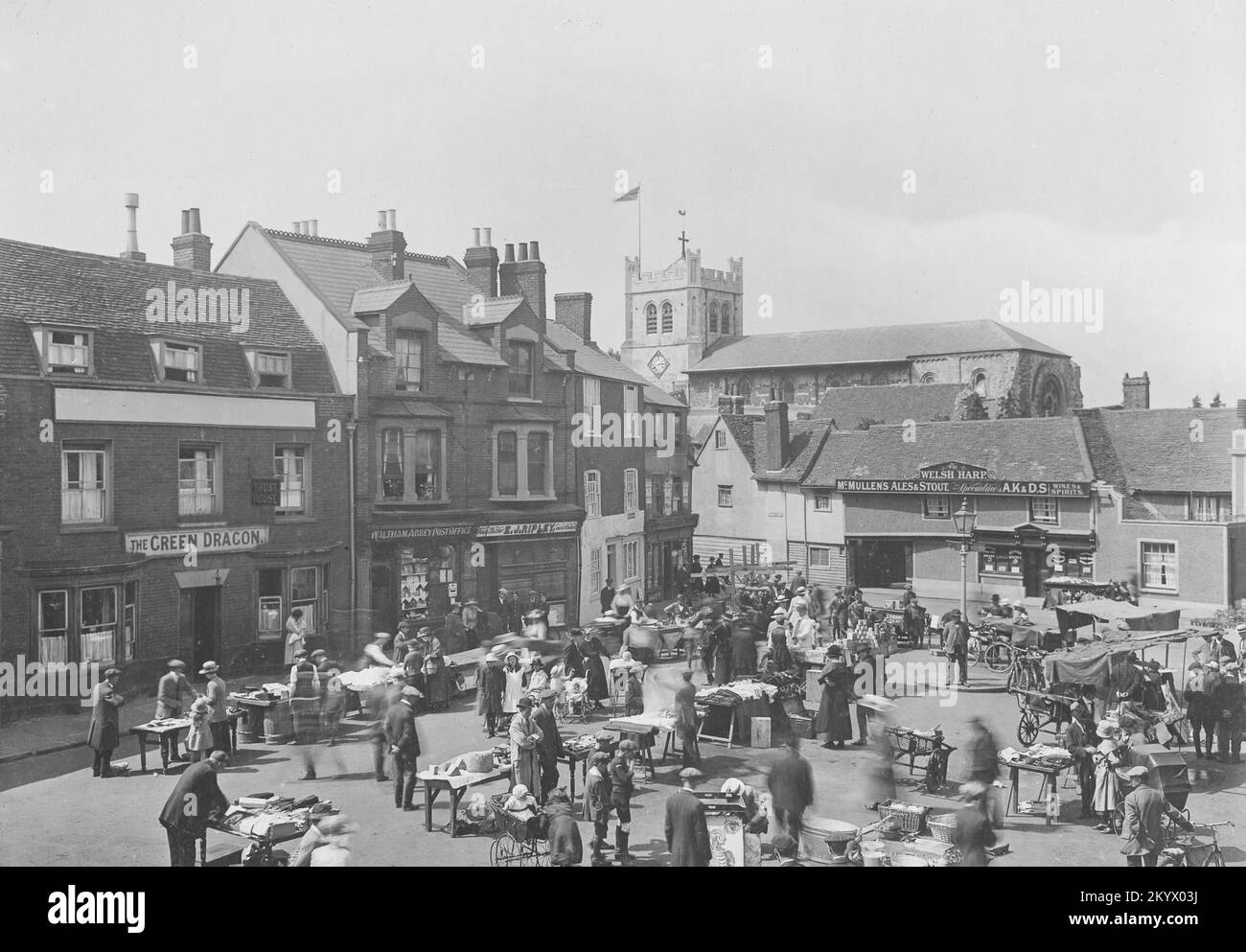 Vintage photograph - 1921 - The Green Dragon, McMullens Ales & Stout ...