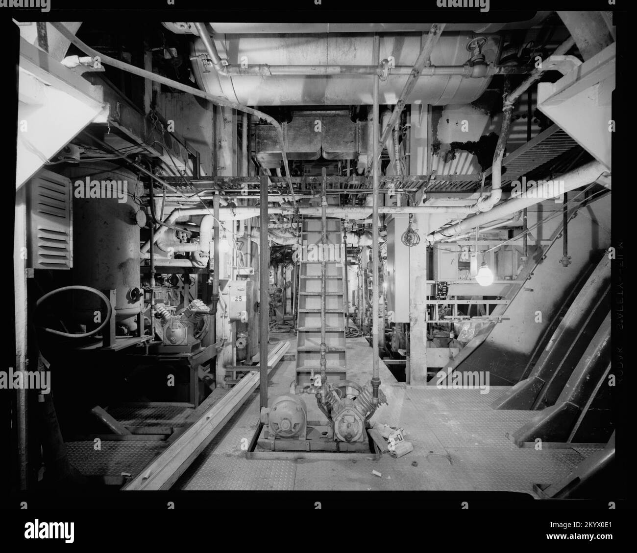 AO-105 Mispillion [19-NN-AO-105 Mispillion-19-NN-244-23] , Ships, Naval ...