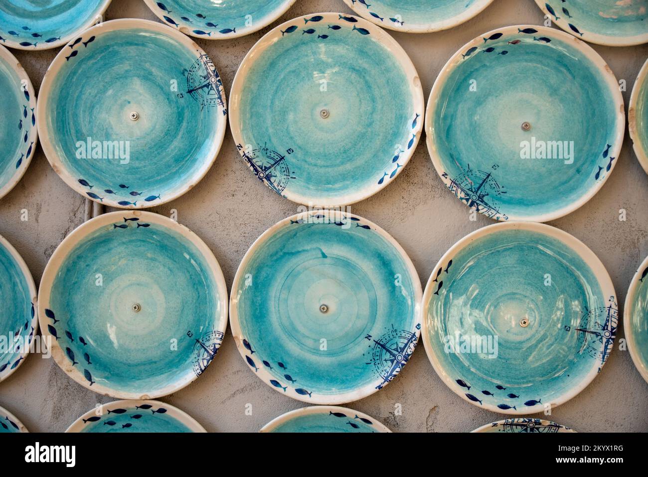 Sustainable plates hi-res stock photography and images - Alamy