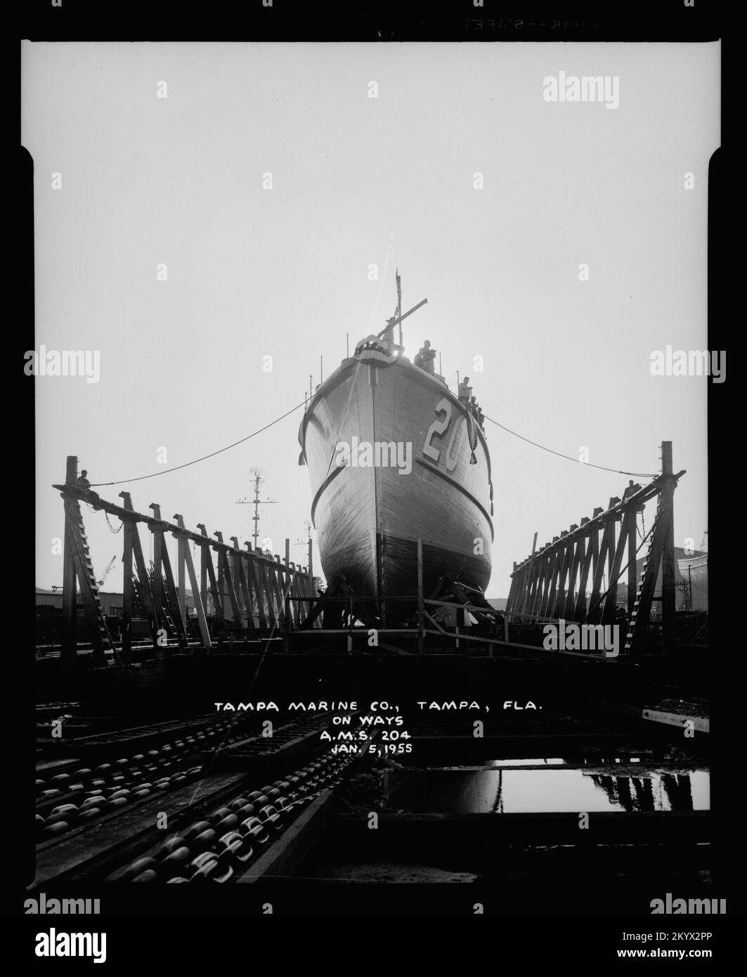 AMS-204 , Ships, Naval Vessels, Boats, Naval History, Navy Stock Photo ...