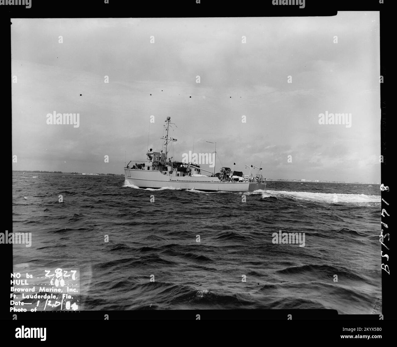AMS-111 , Ships, Naval Vessels, Boats, Naval History, Navy Stock Photo ...