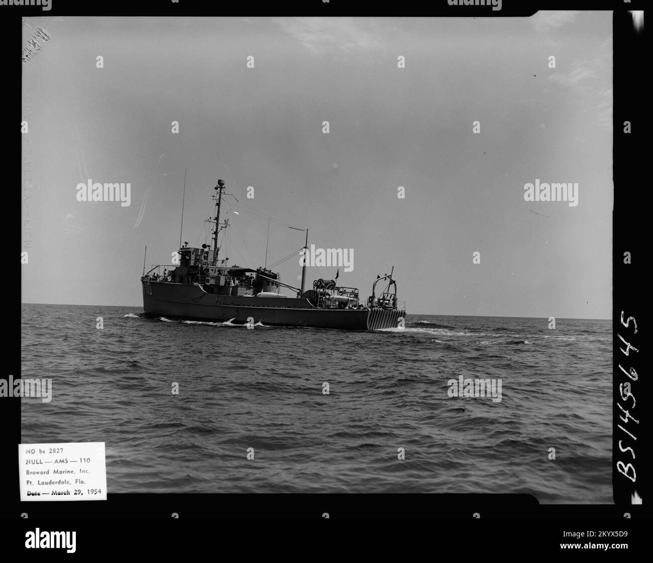 AMS-110 , Ships, Naval Vessels, Boats, Naval History, Navy Stock Photo ...