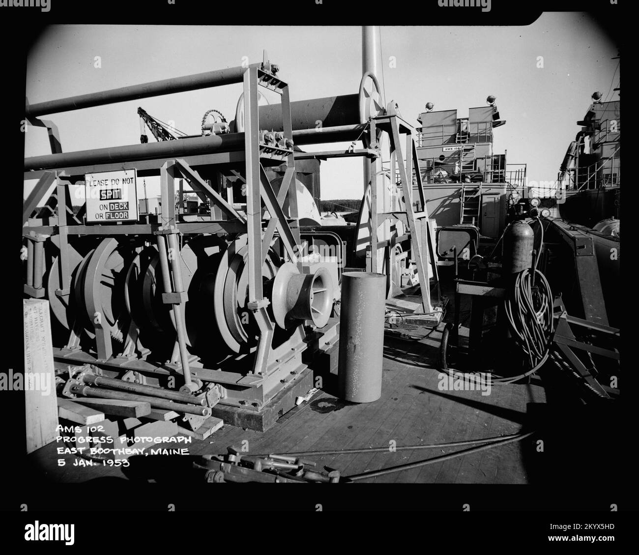 AMS-102 and 103 , Ships, Naval Vessels, Boats, Naval History, Navy ...