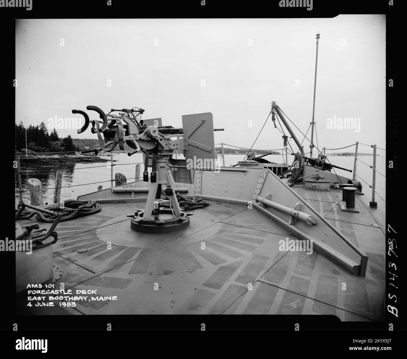 AMS-101 , Ships, Naval Vessels, Boats, Naval History, Navy Stock Photo ...