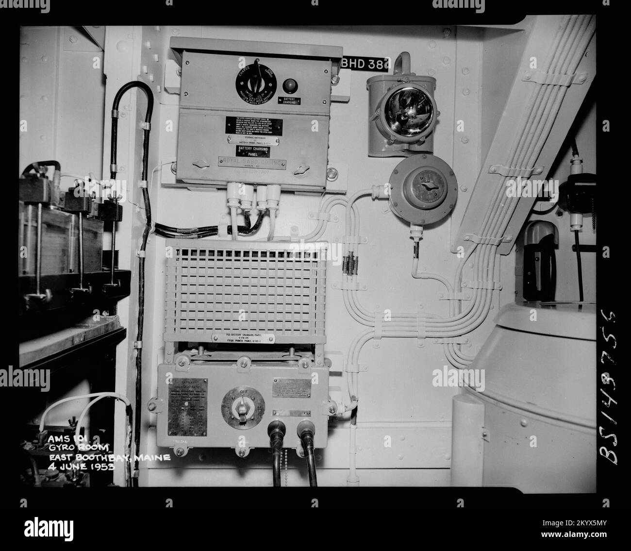 AMS-101 , Ships, Naval Vessels, Boats, Naval History, Navy Stock Photo ...