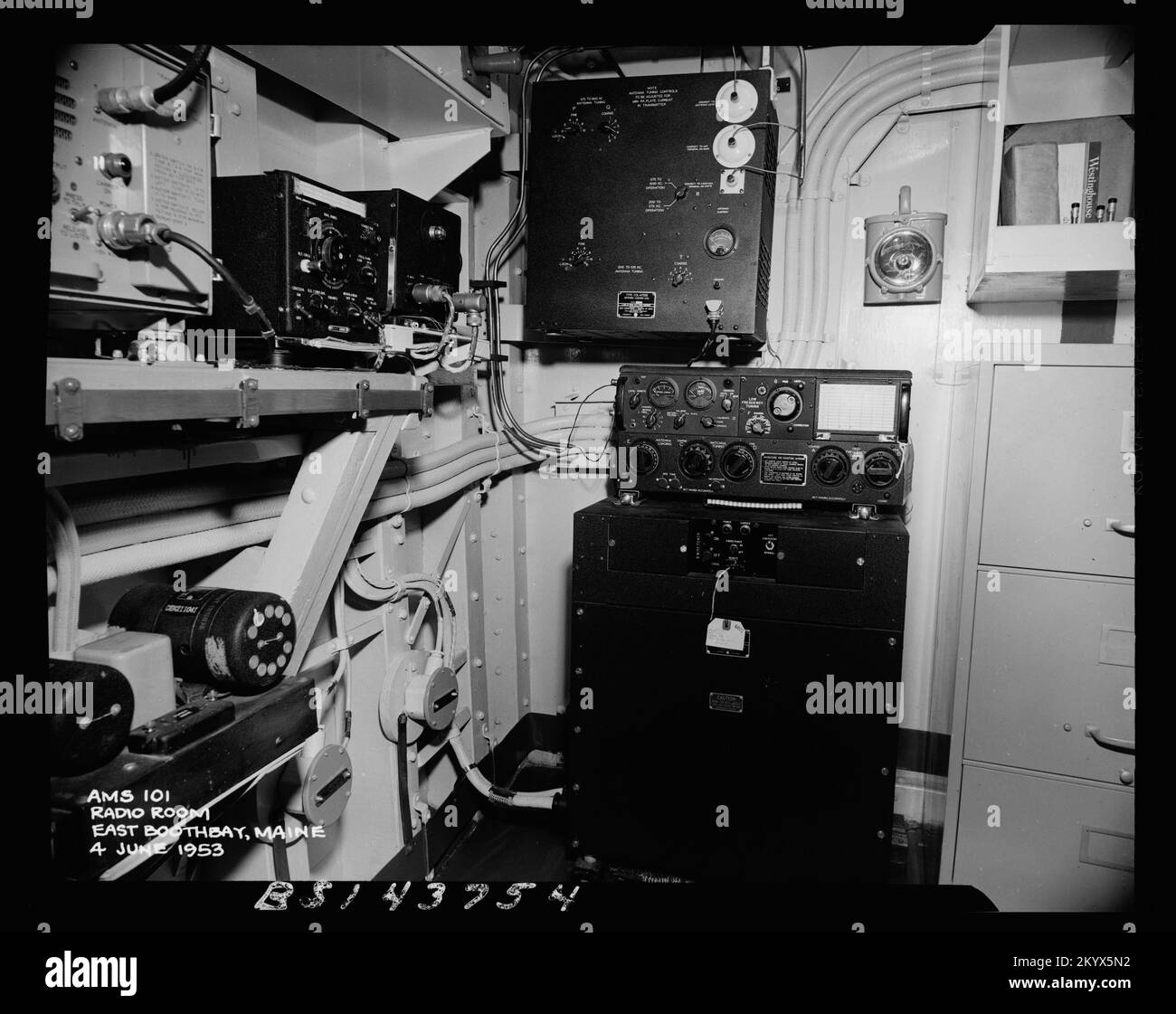 AMS-101 , Ships, Naval Vessels, Boats, Naval History, Navy Stock Photo ...